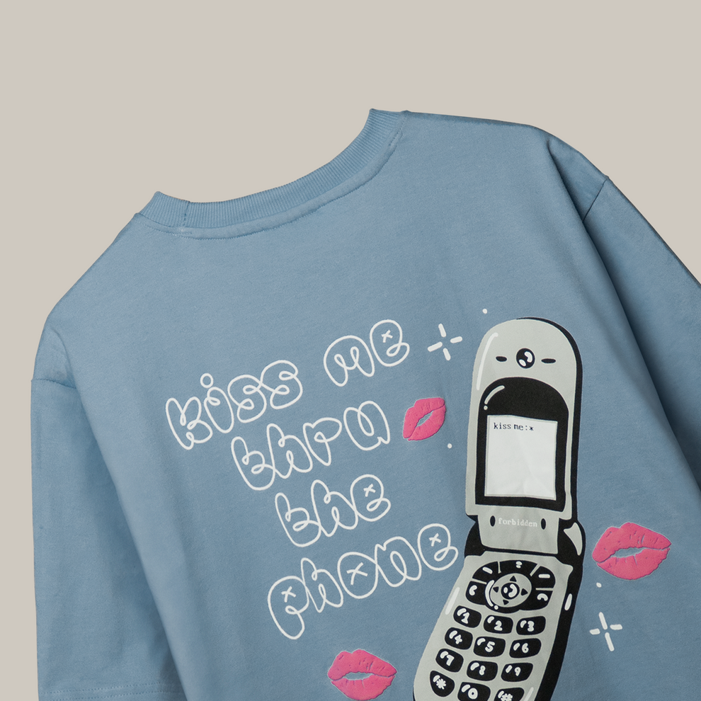 Kiss me thru the phone Oversized Tee – The Forbidden Fruit India